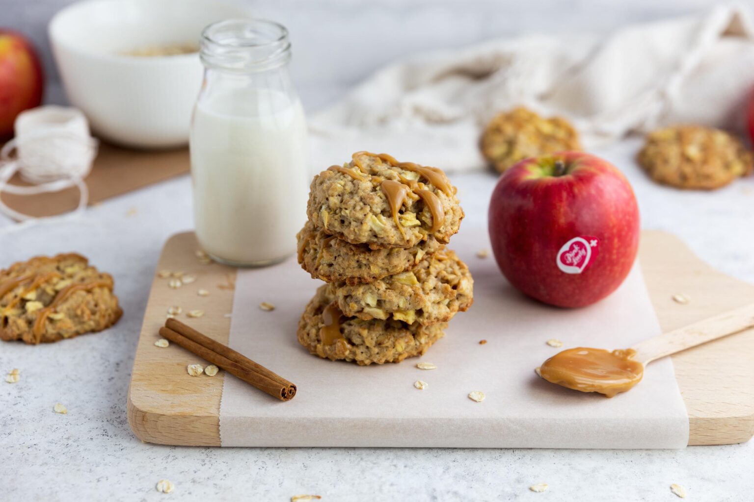 Apfel-Hafer Cookies mit Karamellglasur - Cookinesi